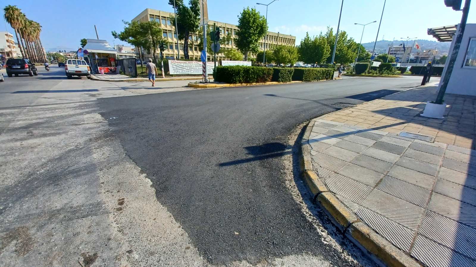 ΕΡΓΑΣΙΕΣ ΑΣΦΑΛΤΟΣΤΡΩΣΗΣ ΣΤΗΝ ΕΙΣΟΔΟ ΤΟΥ Γ.Ν.Π "ΑΓ. ΑΝΔΡΕΑΣ" - Ο Άγιος ...